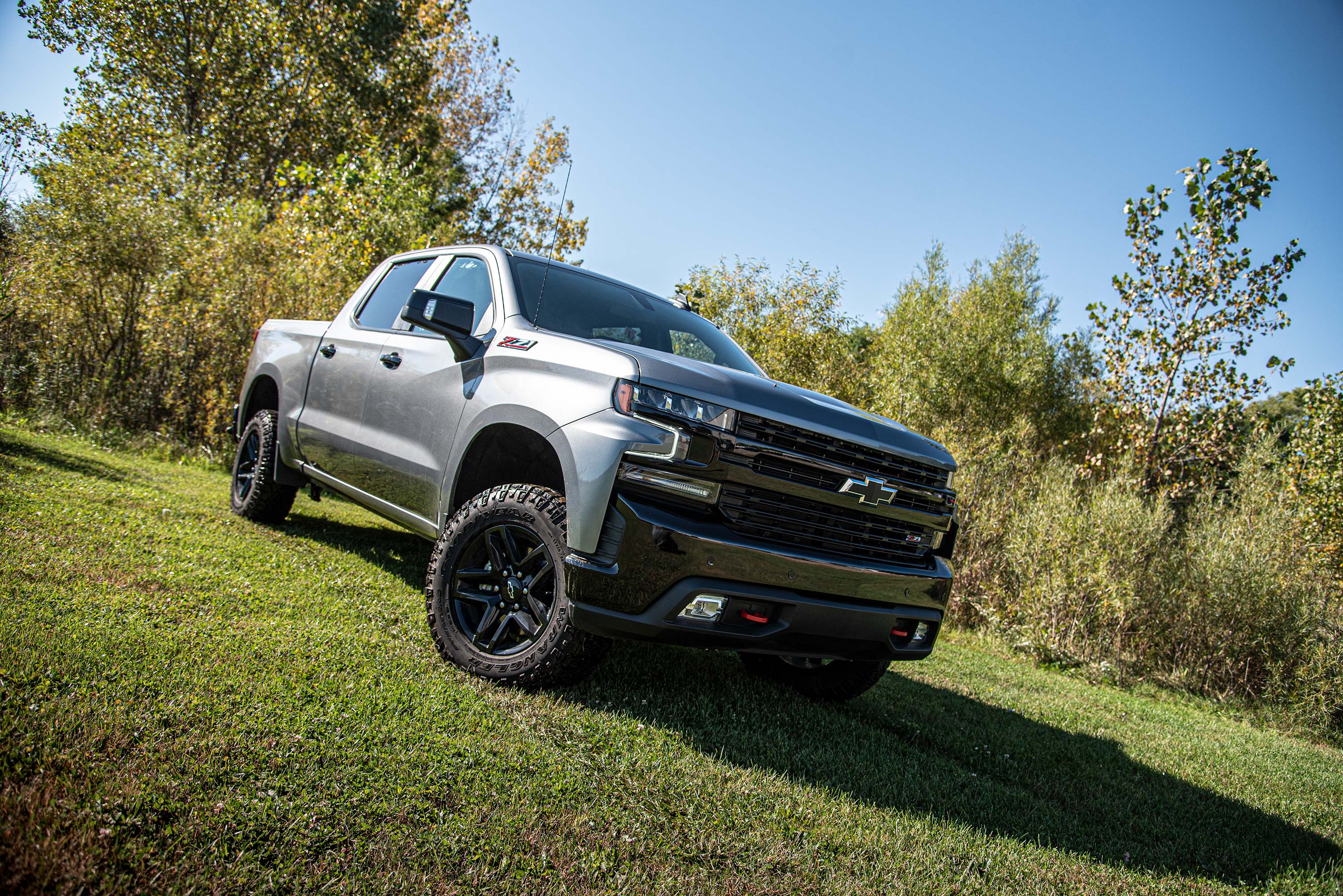 2 Inch Lift Kit | FOX 2.0 Snap Ring Strut | Chevy Silverado or GMC Sie ...