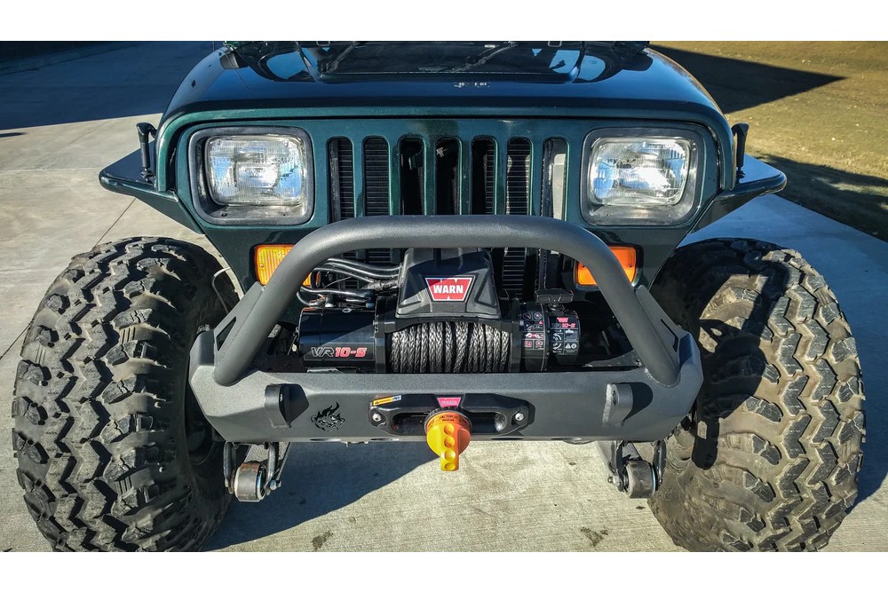 Pyro Stubby Front Bumper with Flat Top Stinger | Jeep Wrangler CJ/YJ/T ...